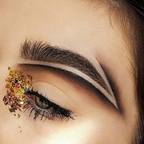 20 Strange eyebrows design that you absolutely do not want to repeat