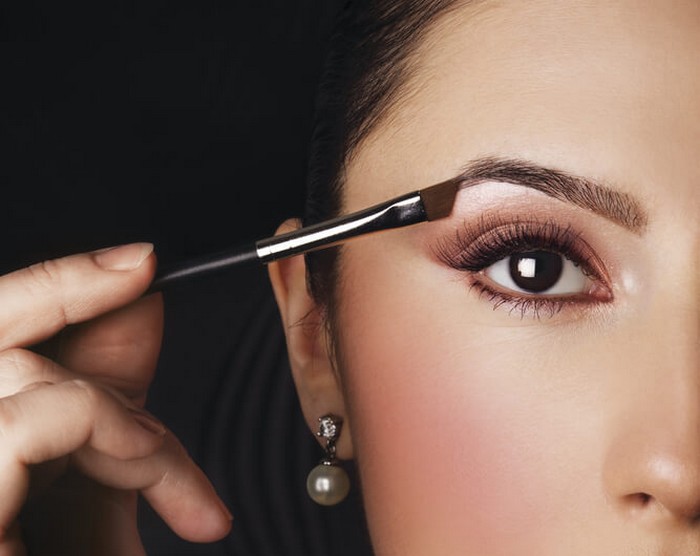 Powder for eyebrows: how to use, how to choose, rating of the best, the ...