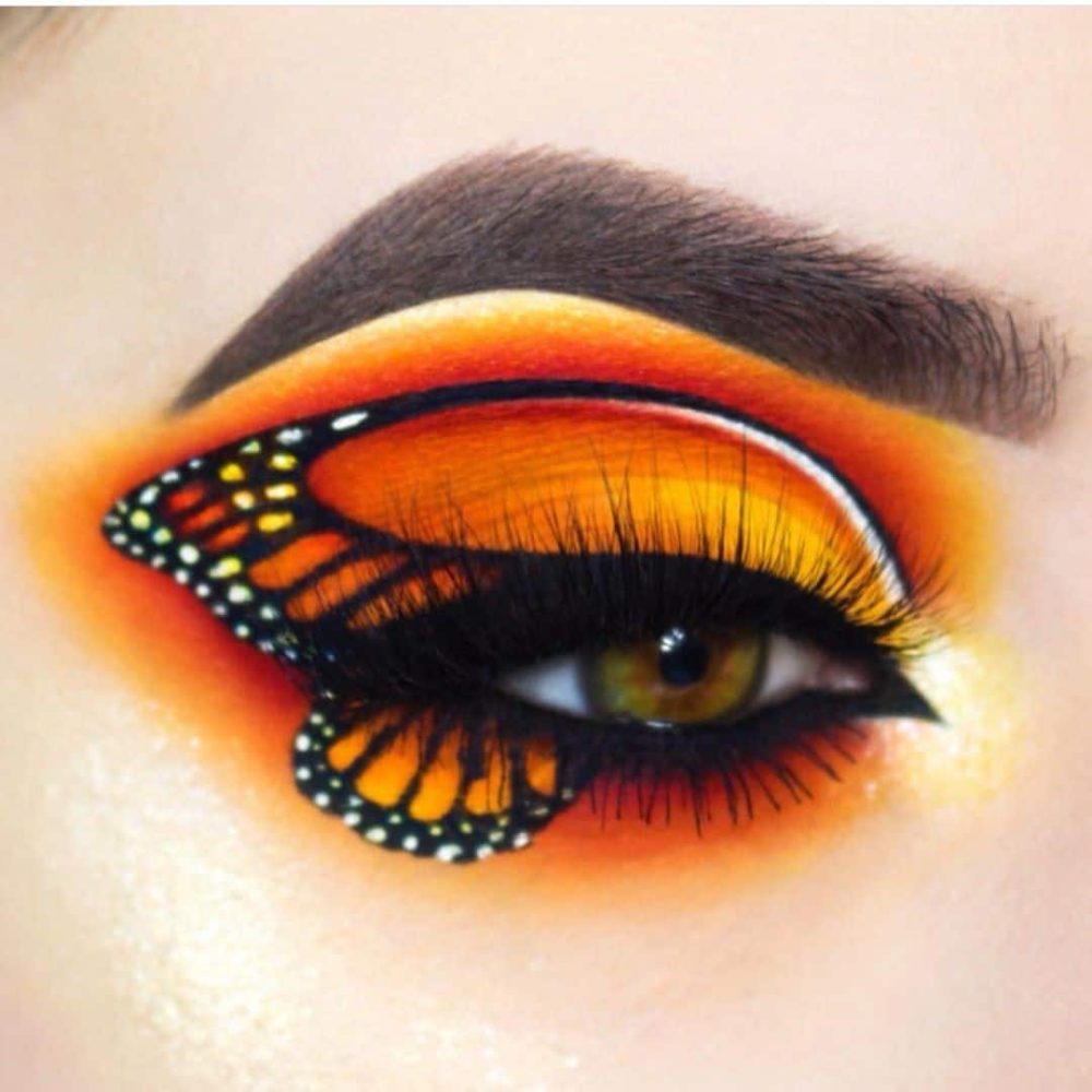 Butterfly eyeliner, the iconic eye makeup returns with fury from the 1990s